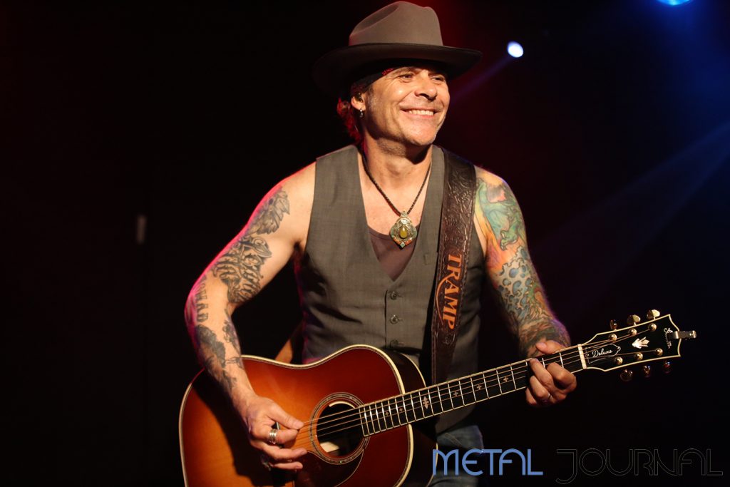 Mike Tramp se reencuentra con su excompañero en White Lion James ...