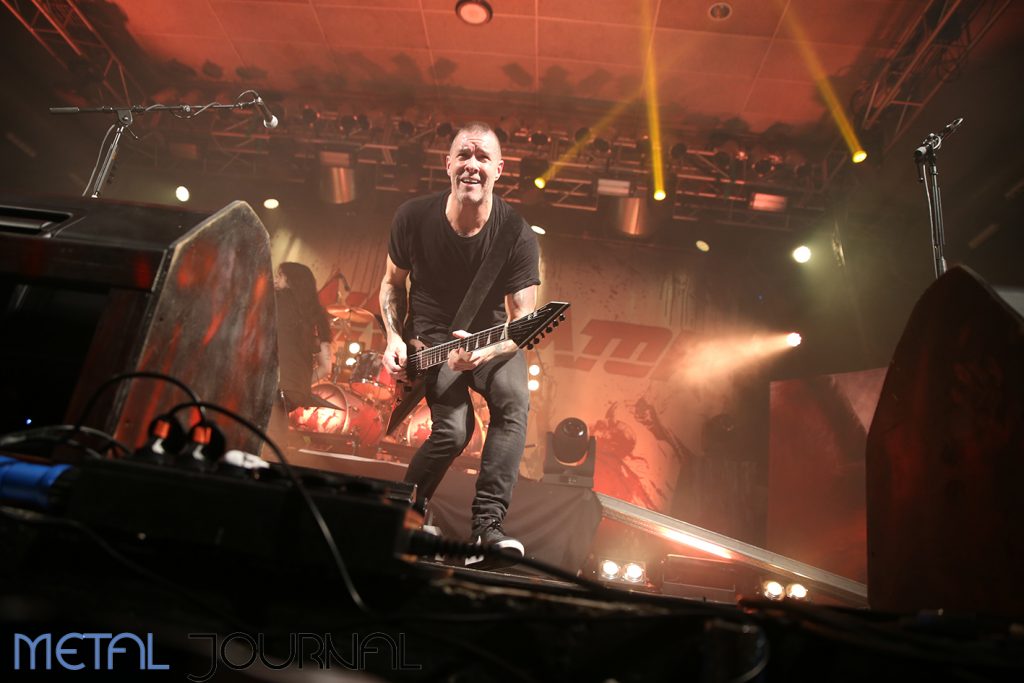 Jeff Waters dejará de cantar en Annihilator y abre la puerta a Stu ...