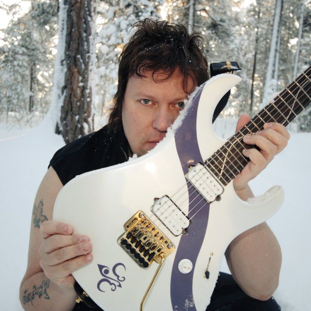 Timo Tolkki publica las ganancias obtenidas con su último disco ...